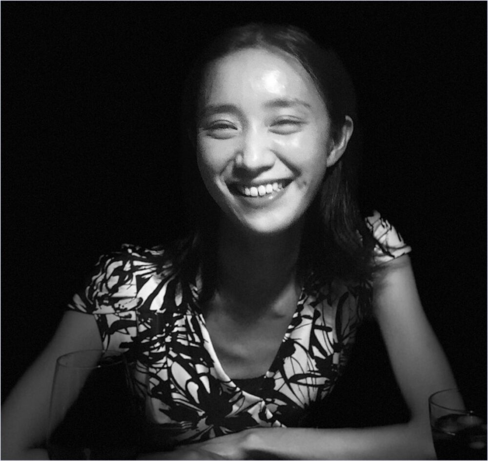 【顔画像】三浦瑠麗の妹『濱村百合』が綺麗でかわいい！ | media futuretide